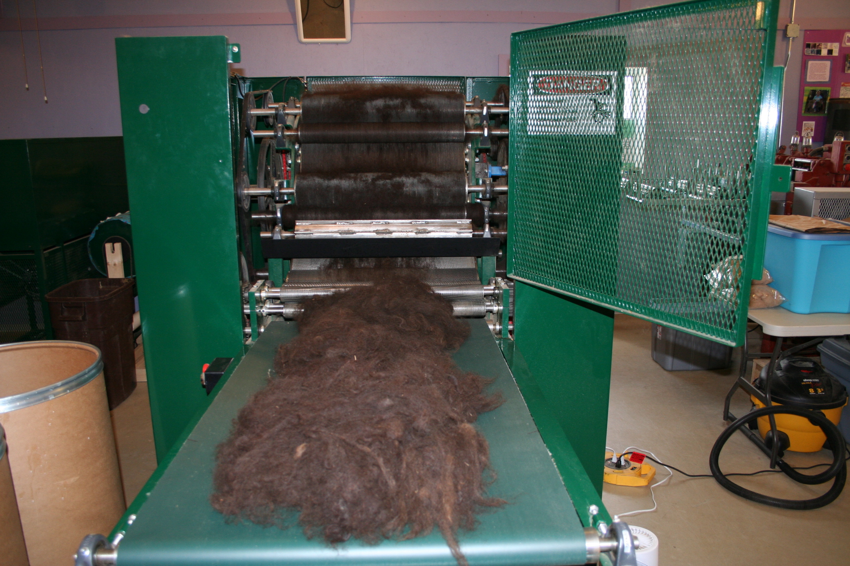 Services - Illinois Wool & Fiber Mill